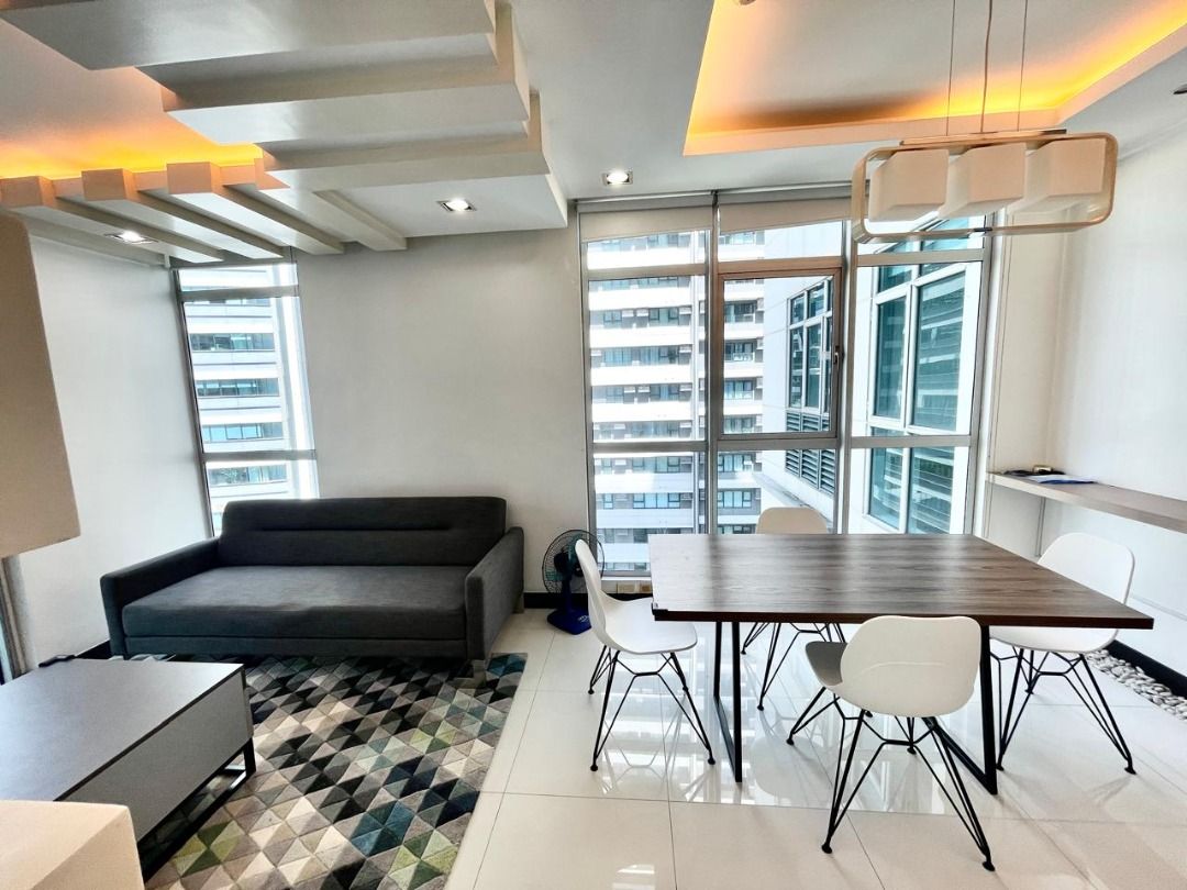 Crescent Park Residences BGC 2베드 콘도 임대 | 현대식 편의시설 완비